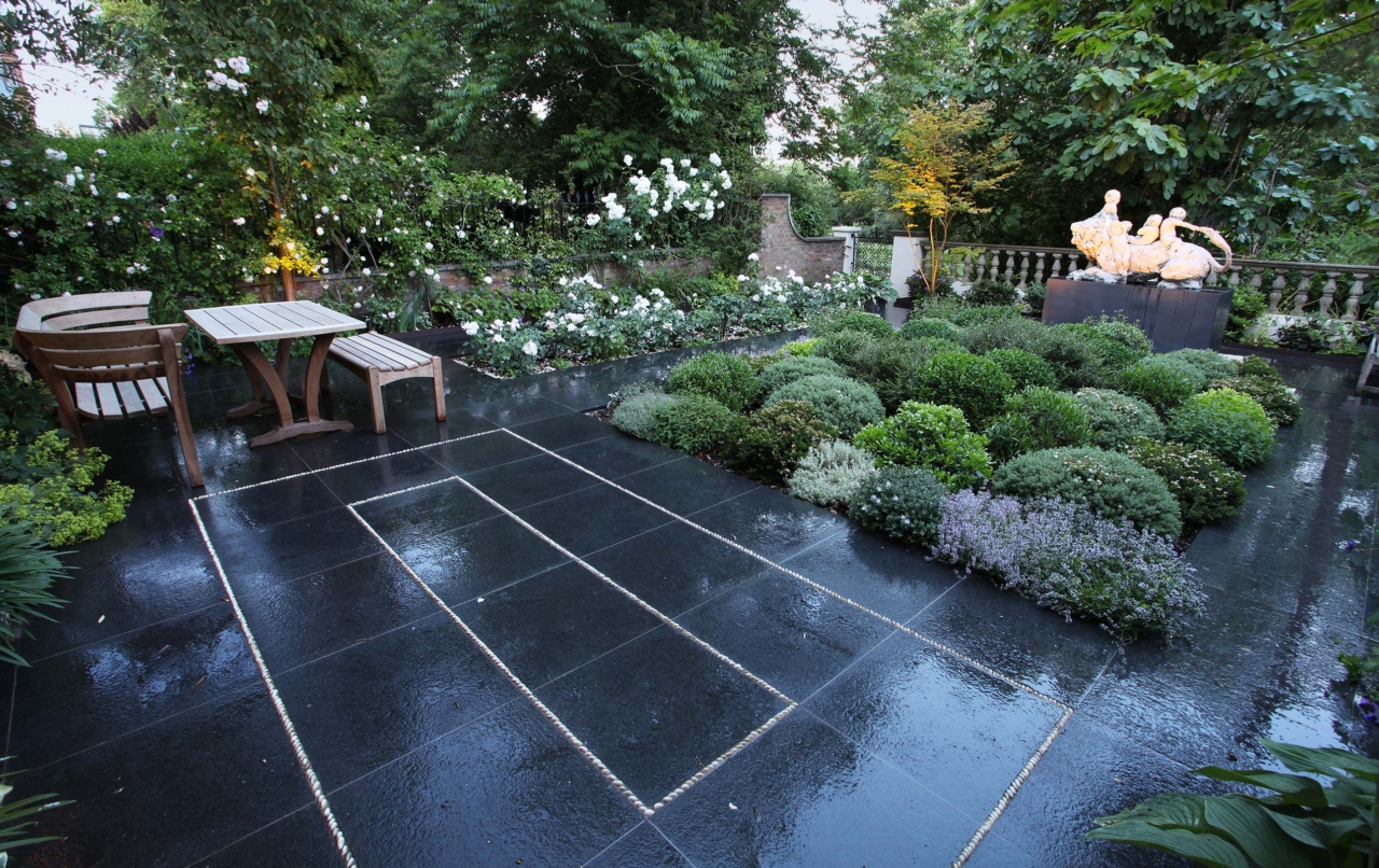 Ladbroke Square / Maïtanne Hunt Gardens & Landscapes